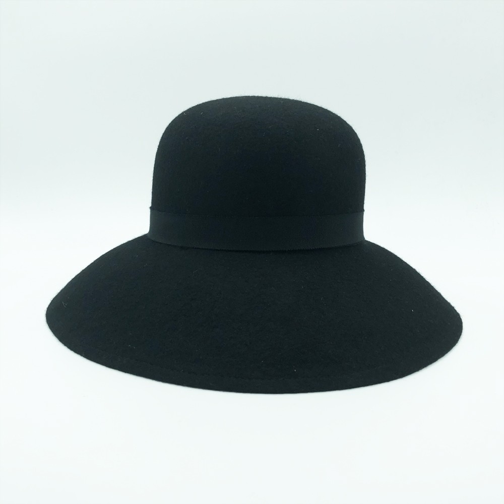 Black Bell, kanopi the french hat since 1904